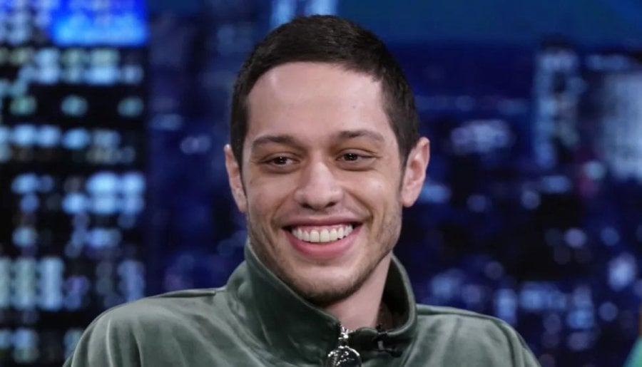 Pete Davidson portrays Tom Homan in SNL's cold open satirising Trump's ...
