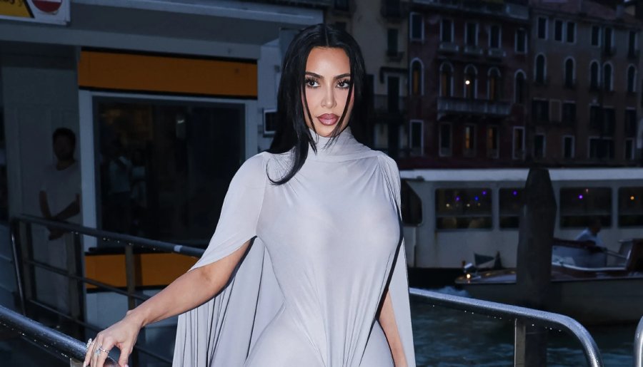 Kim Kardashian grows closer to Lewis Hamilton as friends back romance