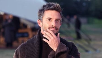 Jonathan Bailey opens up about early career anxiety over sexuality