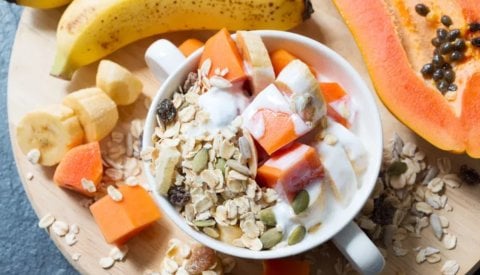 10 low-sugar breakfast foods that support gut health beyond smoothies