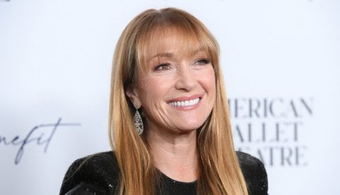 Jane Seymour admits she feels like 'teenager’ with fiancé at 75