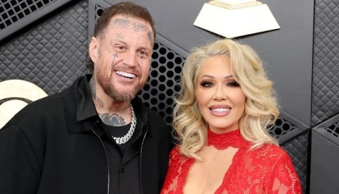 Jelly Roll shuts down divorce rumors as he shares emotional message ...