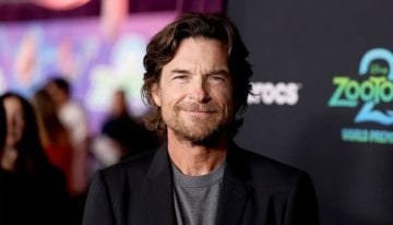 Jason Bateman reveals the brutal advice Katharine Hepburn gave him on set