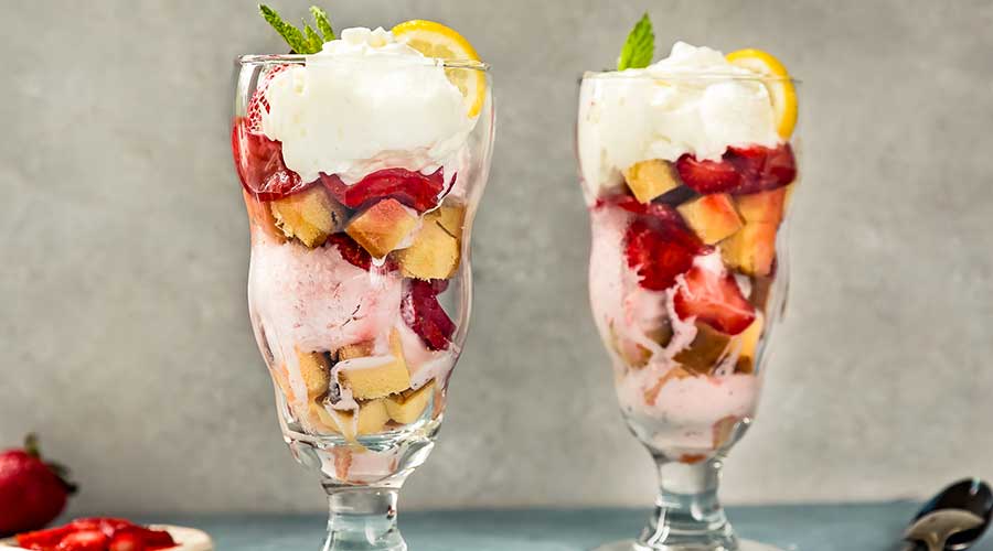 Fruity Summer Sundaes