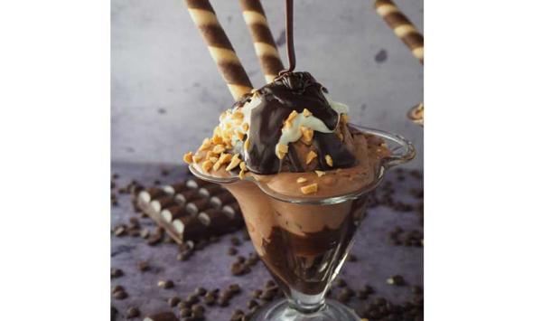 Choc-Pop Super Sundae - Gossip Herald