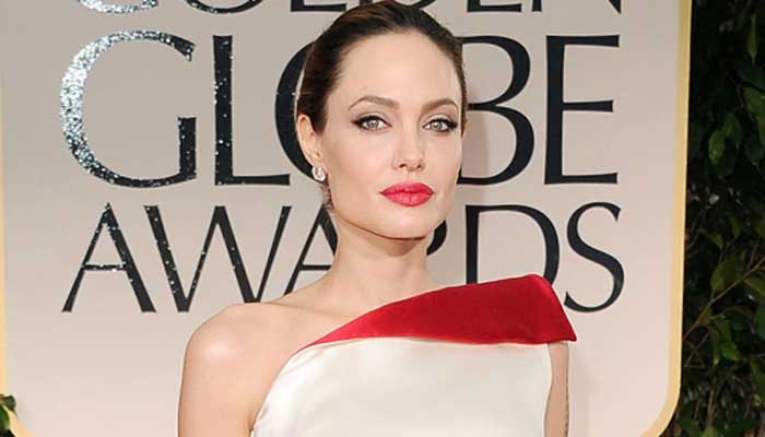 Try the exciting new bold red lipstick shades this season