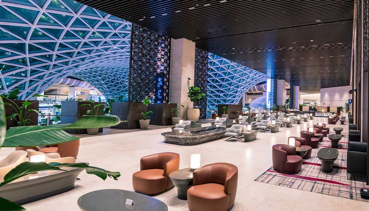 Al Mourjan 'The Garden' lounge: Qatar airways makes a five star splash ...
