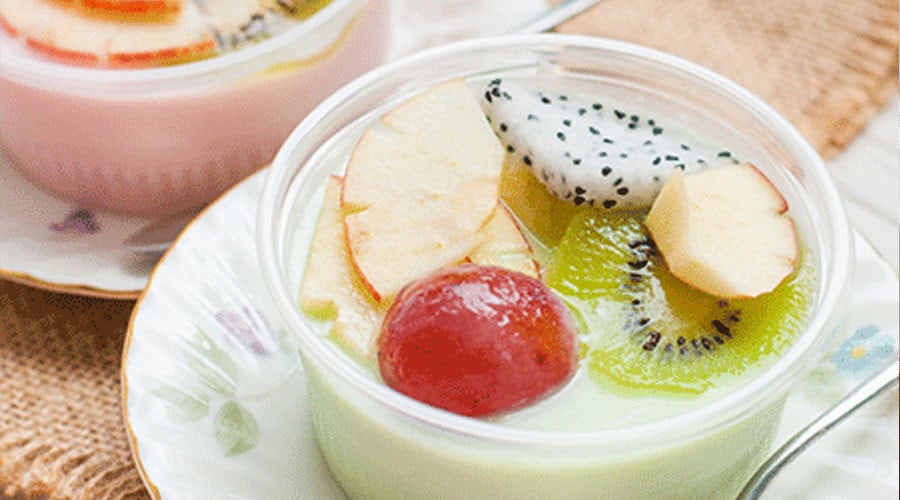 Is eating curd at night beneficial or not?