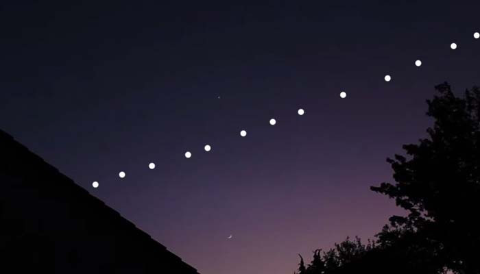 Elon Musk's Starlink satellite train to light up Pakistani skies today