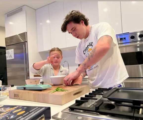 Selena Gomez offers glimpse into filming of 'Selena + Chef's new season