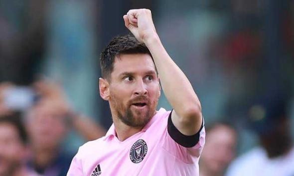 Lionel Messi favourite dish 'Milanesa Napolitana' smashes sales record ...