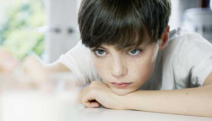 Here are 10 signs of lower self-esteem in your child