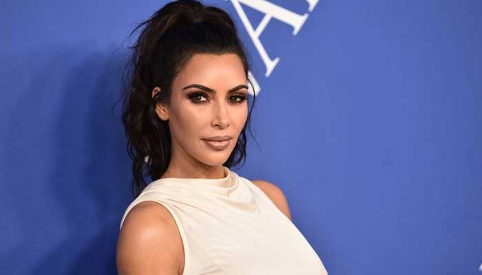 Kim Kardashian spends time with kids on the lake while recovering from ...