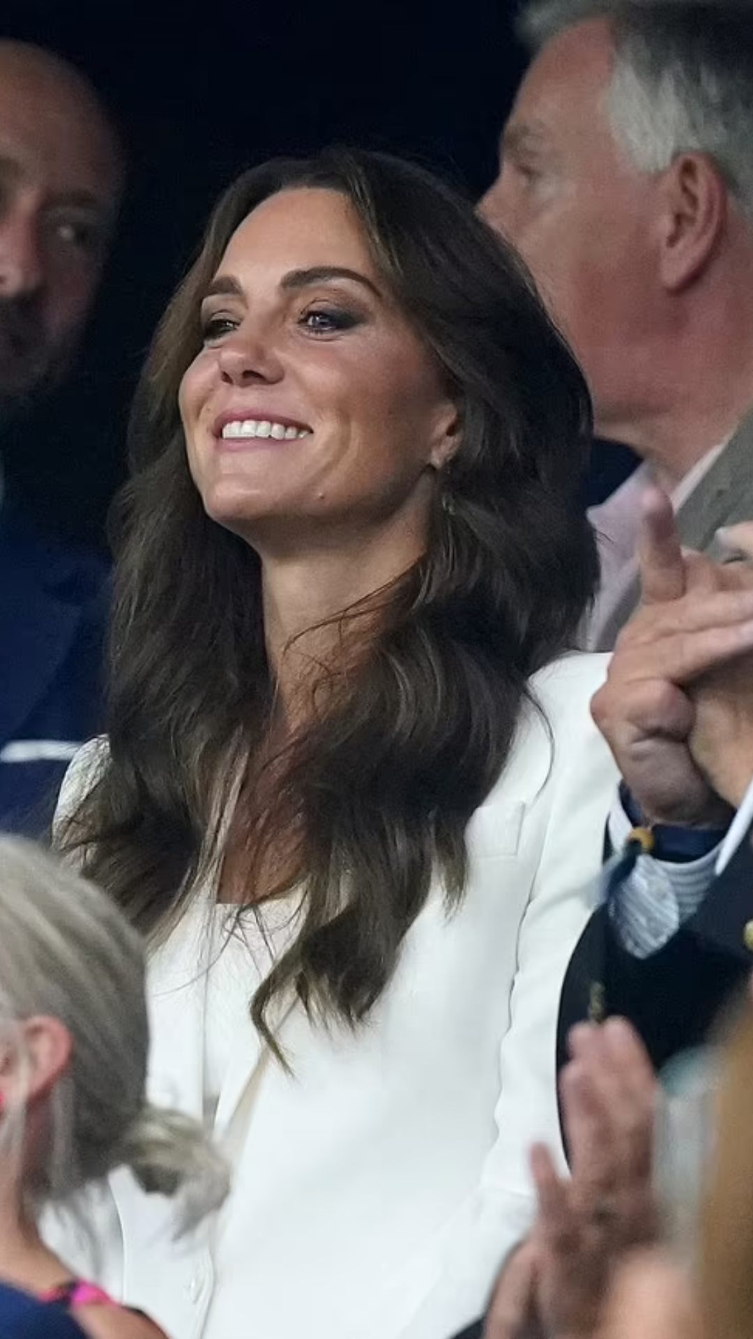 Kate Middleton's sustainable fashion choice shines in Rugby World Cup ...