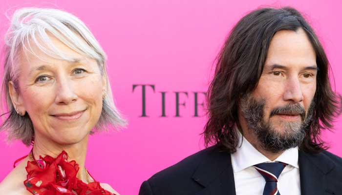 Alexandra Grant praises beau Keanu Reeves, draws comparison between ...