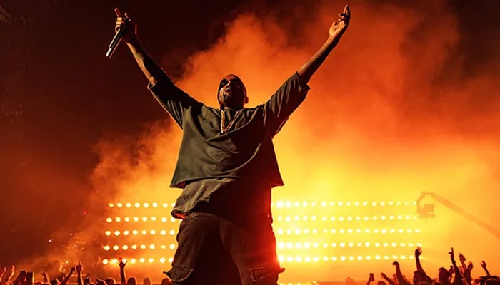 Kanye West gives surprise performance at Travis Scott's Orlando concert