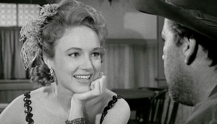 'White Christmas' star Anne Whitfield breathes her last at 85