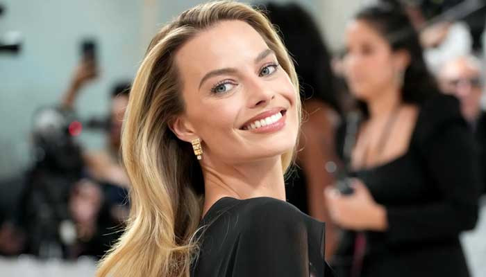Margot Robbie spill beans on her iconic scene in Martin Scorsese hit