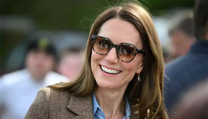 Kate Middleton appears strikingly confident in newly released portrait