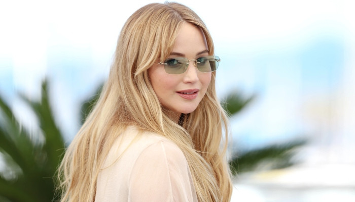 Learn Jennifer Lawrence’s enviable fashion secrets straight from the ...