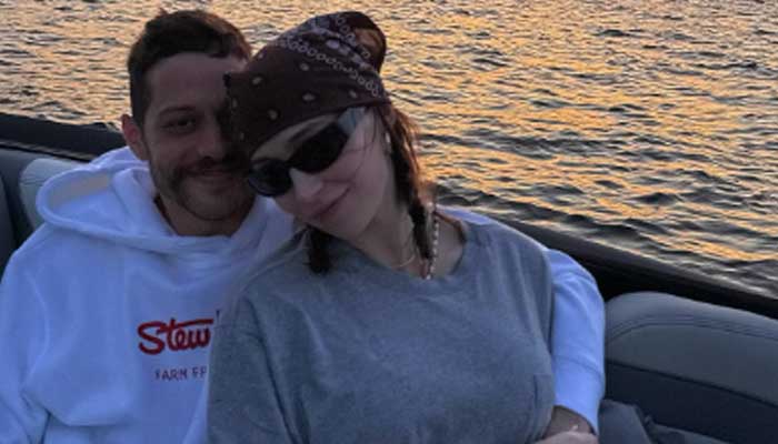 Elsie Hewitt shares her 'grateful moments' with beau Pete Davidson