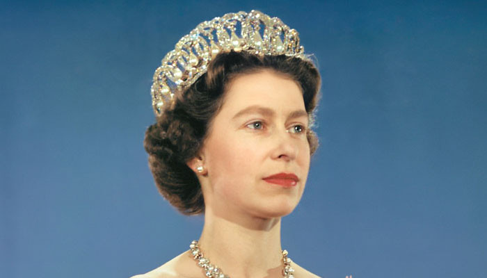 Royal rules you didn't know Queen Elizabeth II set