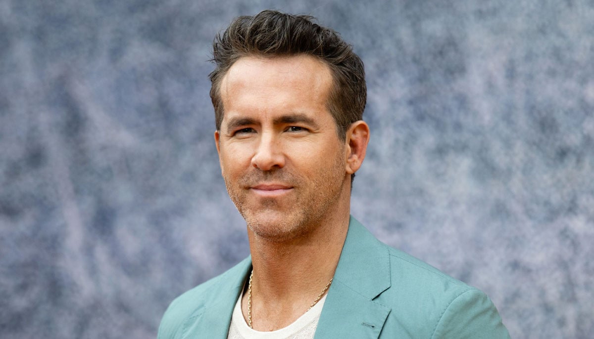 Ryan Reynolds takes on villainous role in upcoming Netflix movie