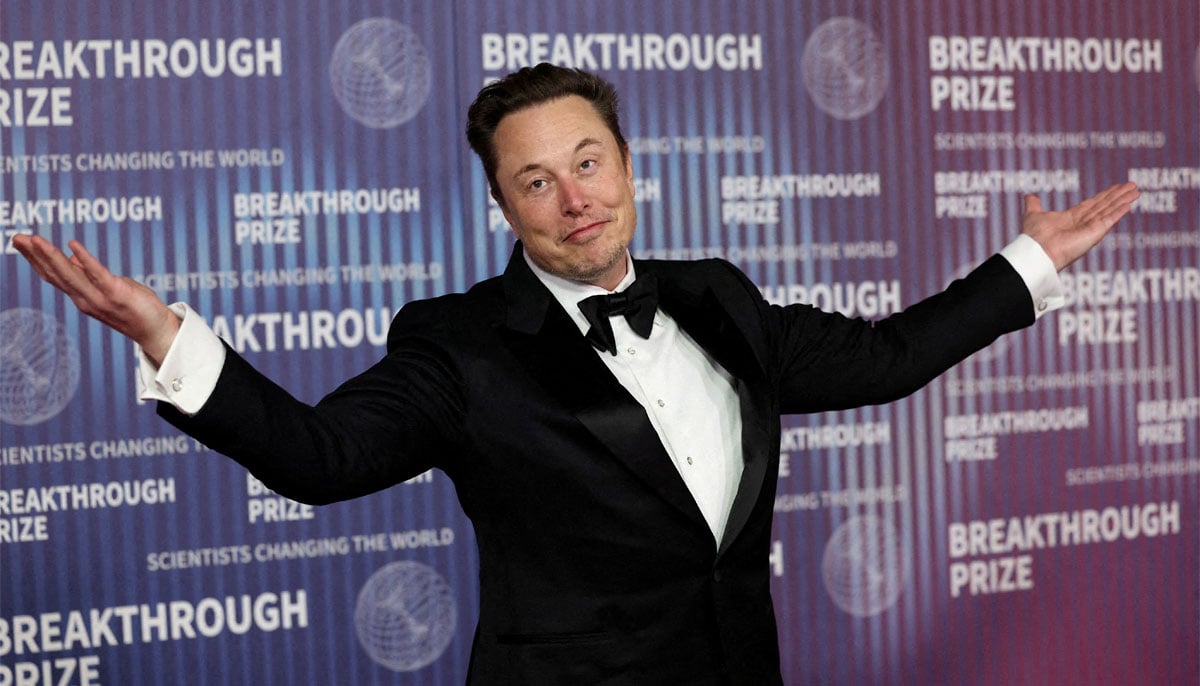 How rich is Elon Musk?